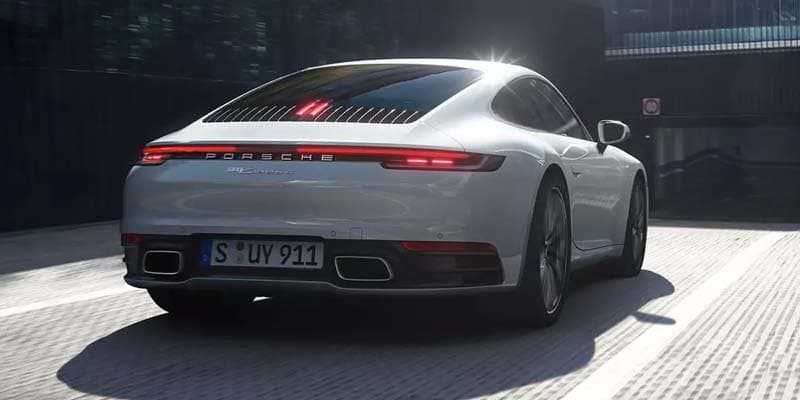 Understanding Porsche Rear-Axle Steering: Improved Handling | Porsche ...